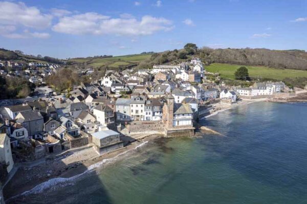 Kingsand Beach Guide | Plan your visit to Cornwall