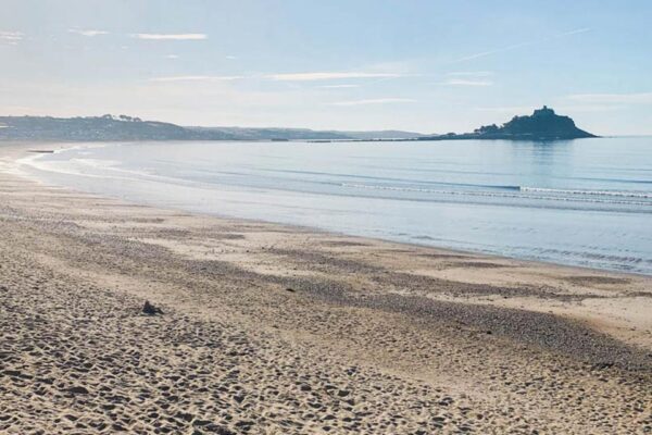 Marazion Beach Guide | Plan your visit to Cornwall