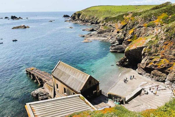 Poldhu Cove Beach Guide | Plan your visit to Cornwall