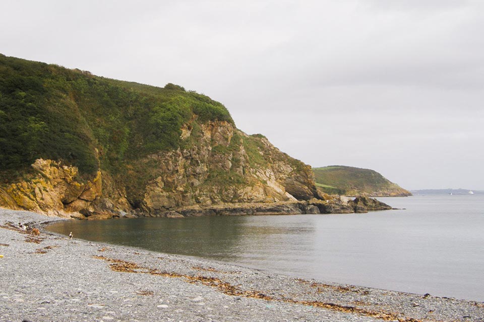 Porthallow Beach Guide | Plan your visit to Cornwall