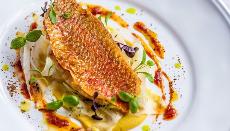 We found the 12 Best Seafood Restaurants in Cornwall